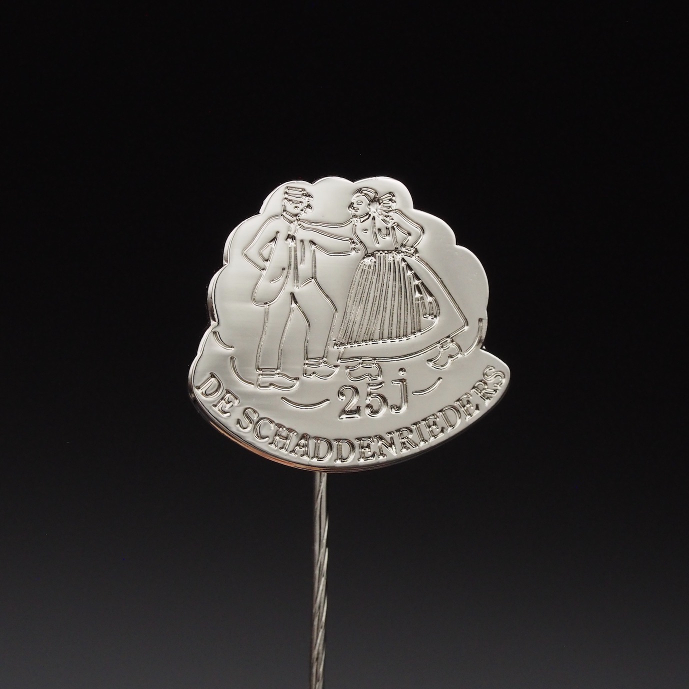 Voor elk soort speldje of pin - Pin's Passion in Nederland