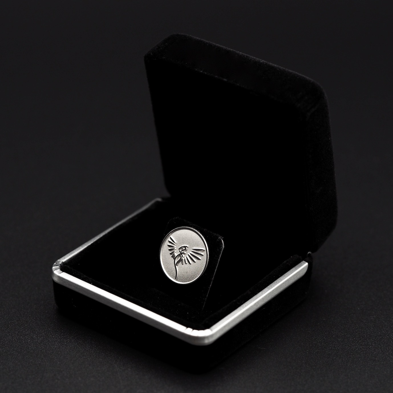 Voor elk soort speldje of pin - Pin's Passion in Nederland